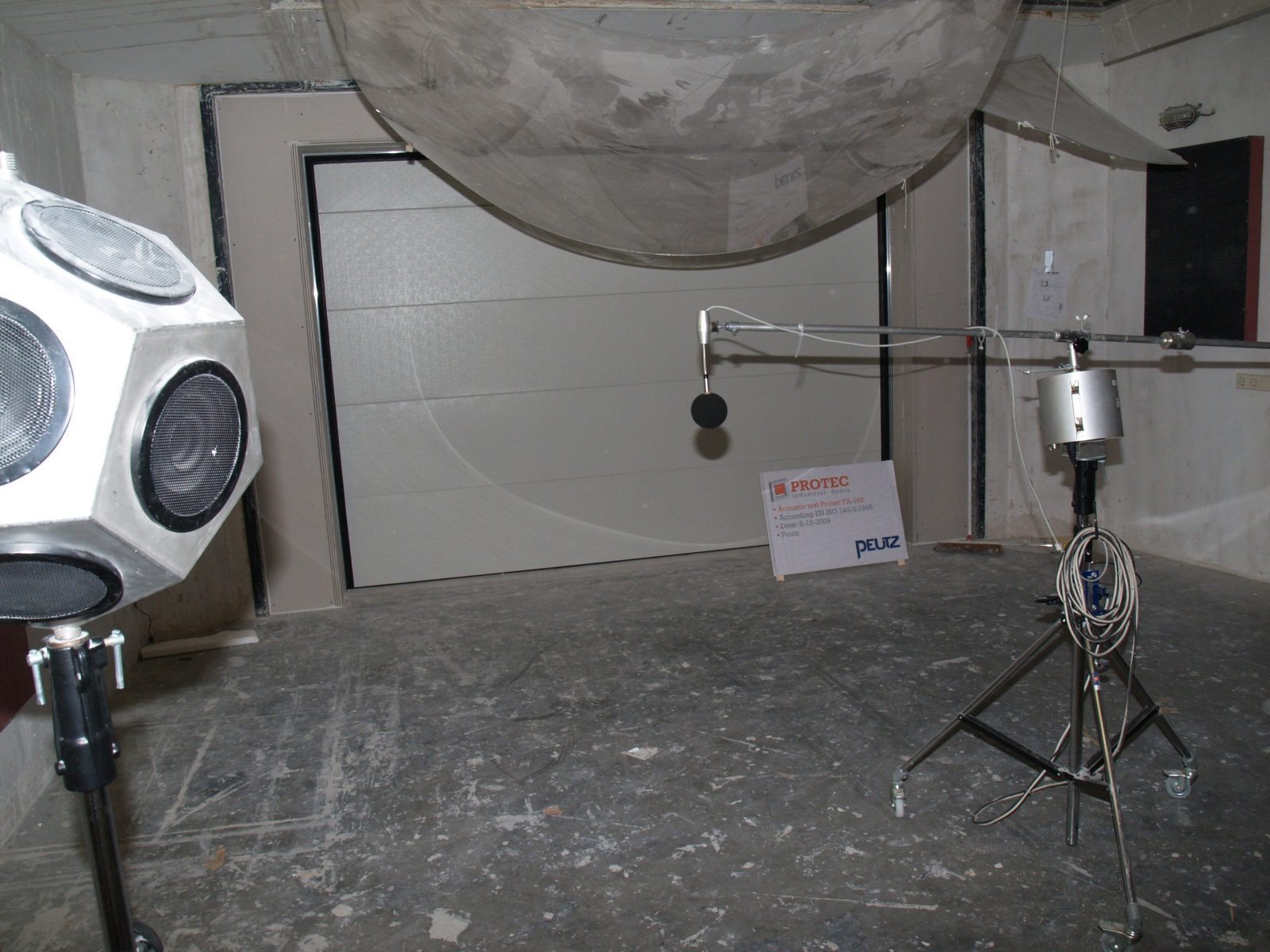 Noise test doors Peutz - acoustic doors - Protec